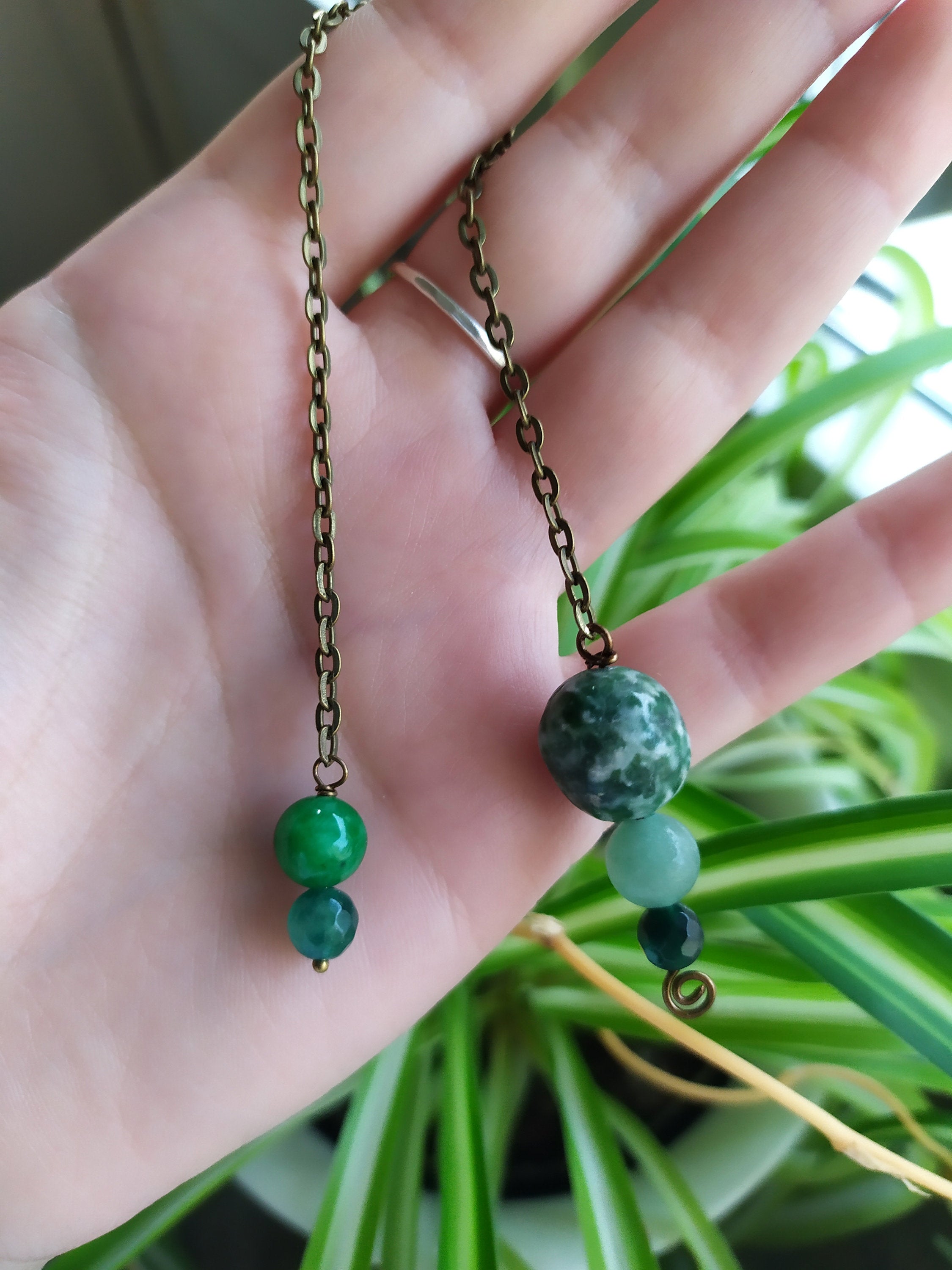 Green Gemstone Pendulum, Hearth Chakra Dowsing Crystal Pendulum, Oracle ...